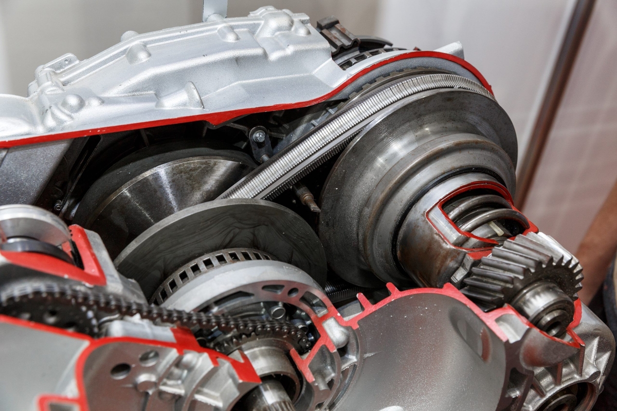 Let's Learn About the CVT Gearbox | MotorGuide