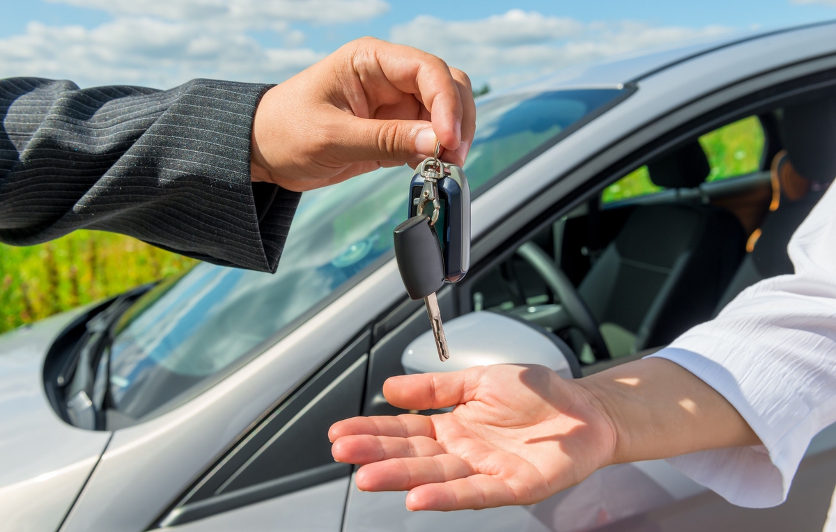 How to Transfer Vehicles Without Revenue Licenses | MotorGuide